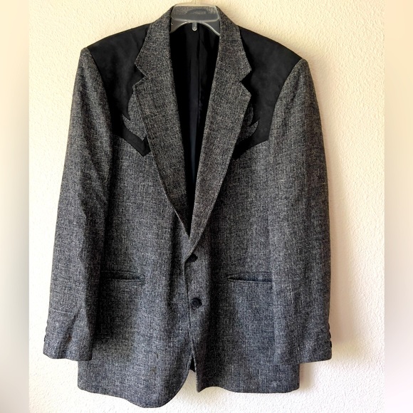 Circle S | Suits & Blazers | Circle S Dallas Tx Mens Heather Boise ...